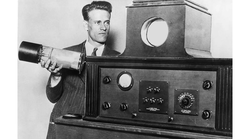 First Television Prototype – Movies To History.com