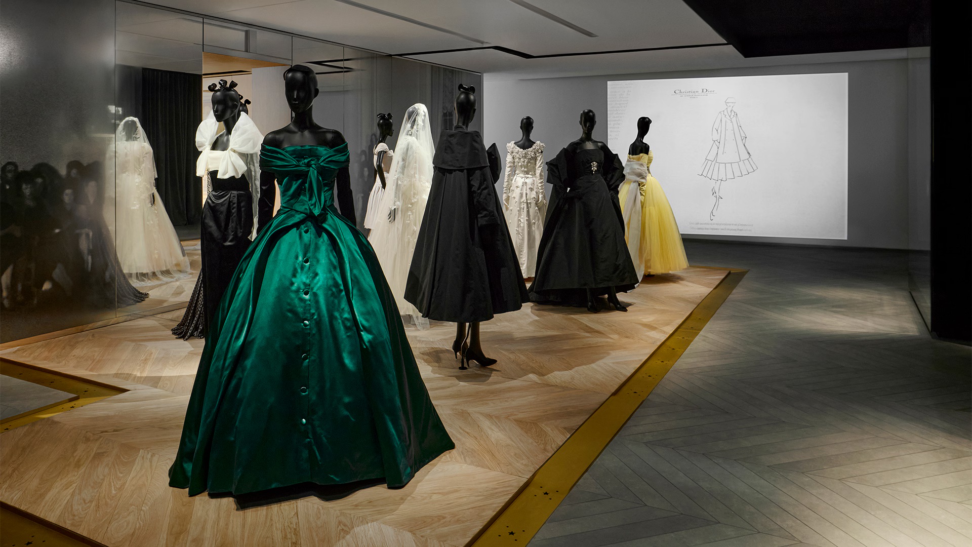 Christian Dior – “The New Look” (1947) – Movies To History.com