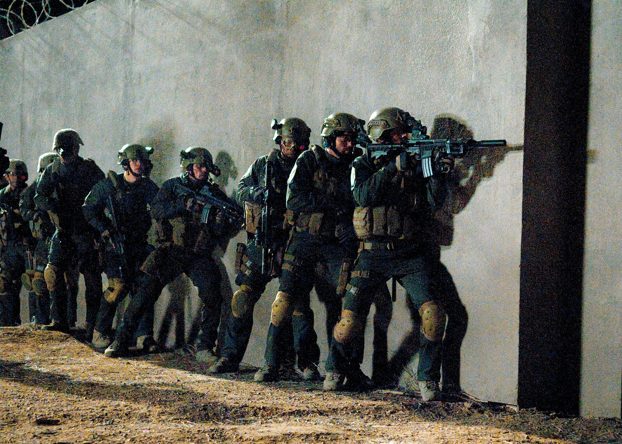 Seal Team 6 Raid on Abbottabad Compound – Movies To History.com