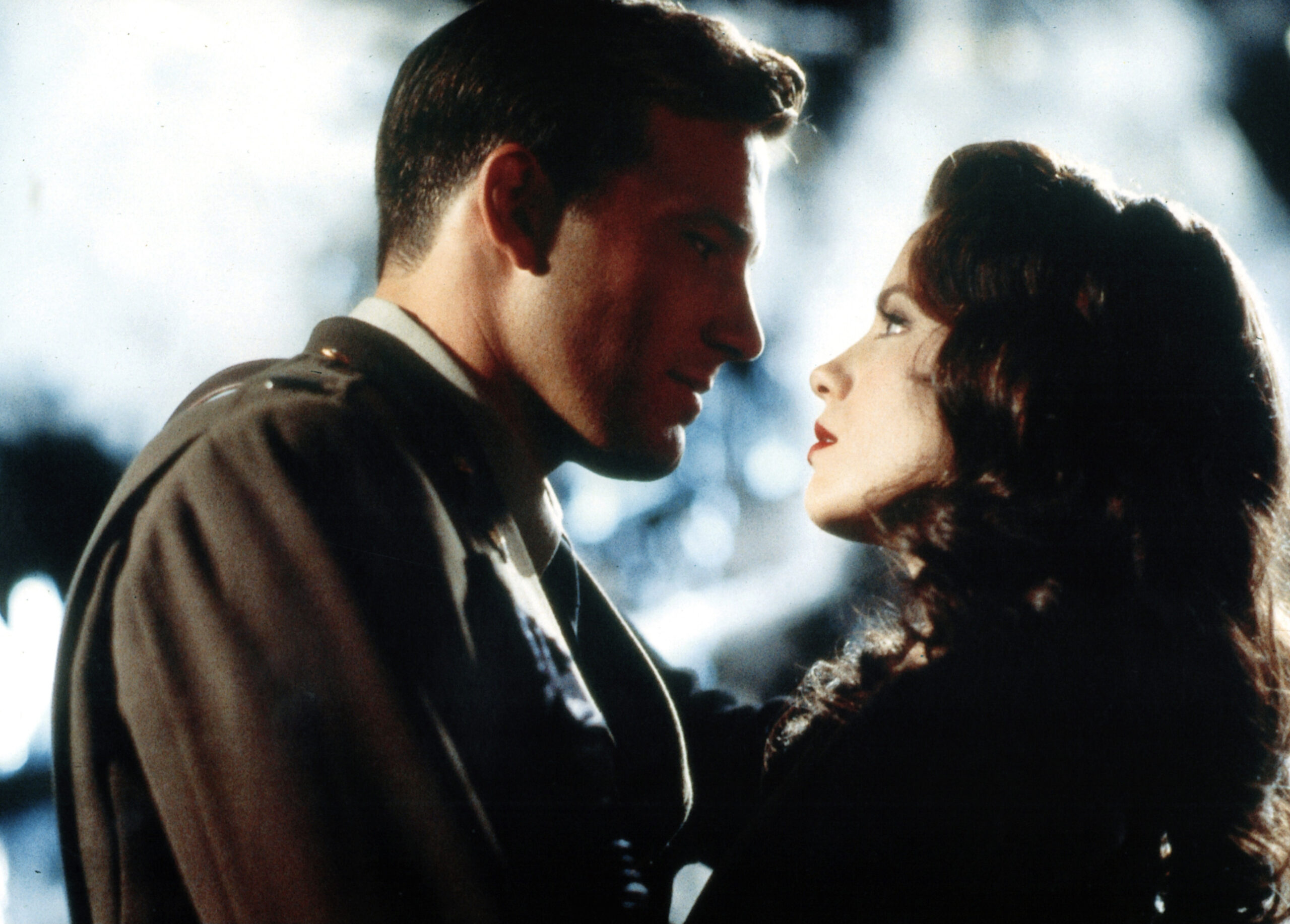 “Pearl Harbor” (2001) – Movies To History.com